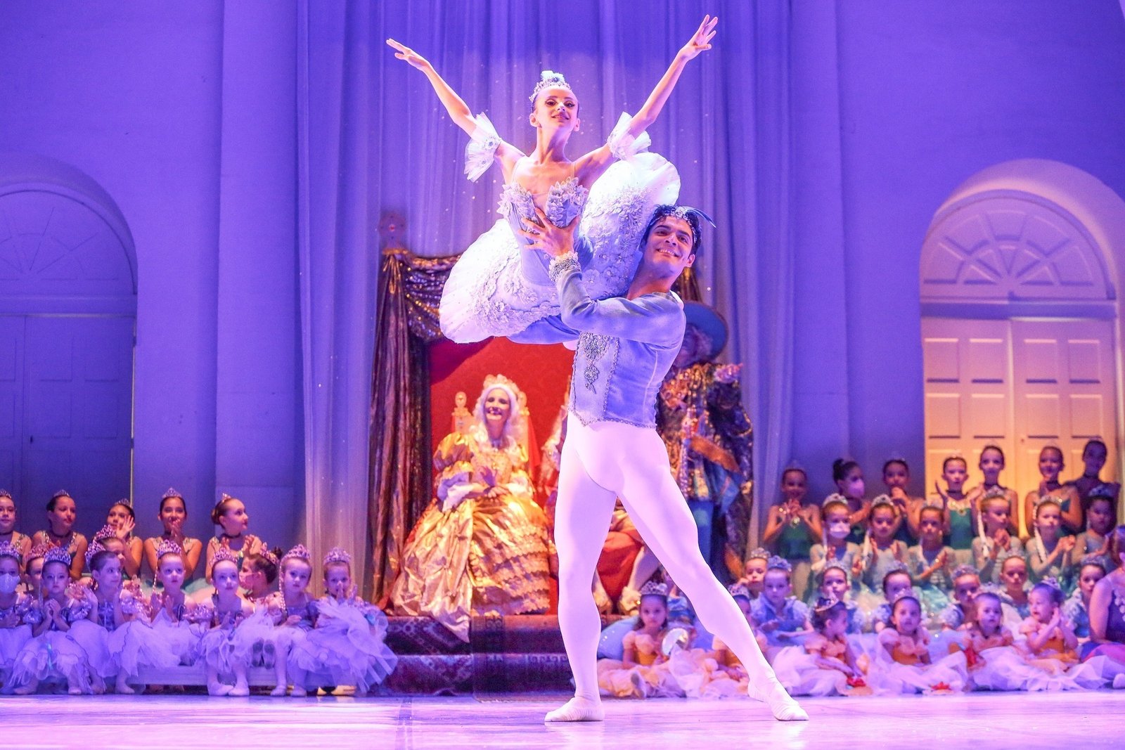 Ballet Vera Bublitz e as revelações da dança em noite de gala, no ...