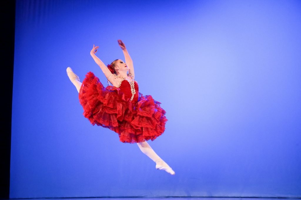 “Bye Bye Summer Class 2023”, com o Ballet Vera Bublitz, no Theatro São ...
