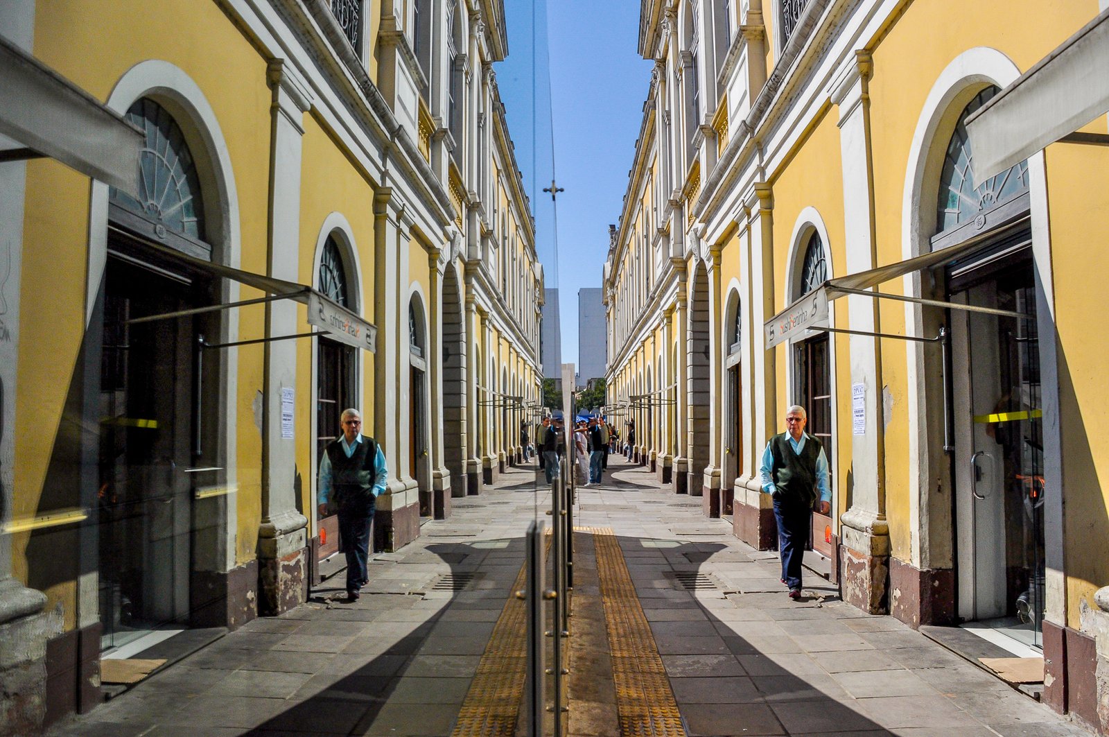 A beleza invisível de Porto Alegre, no olhar de Ricardo Stricher | Cultura